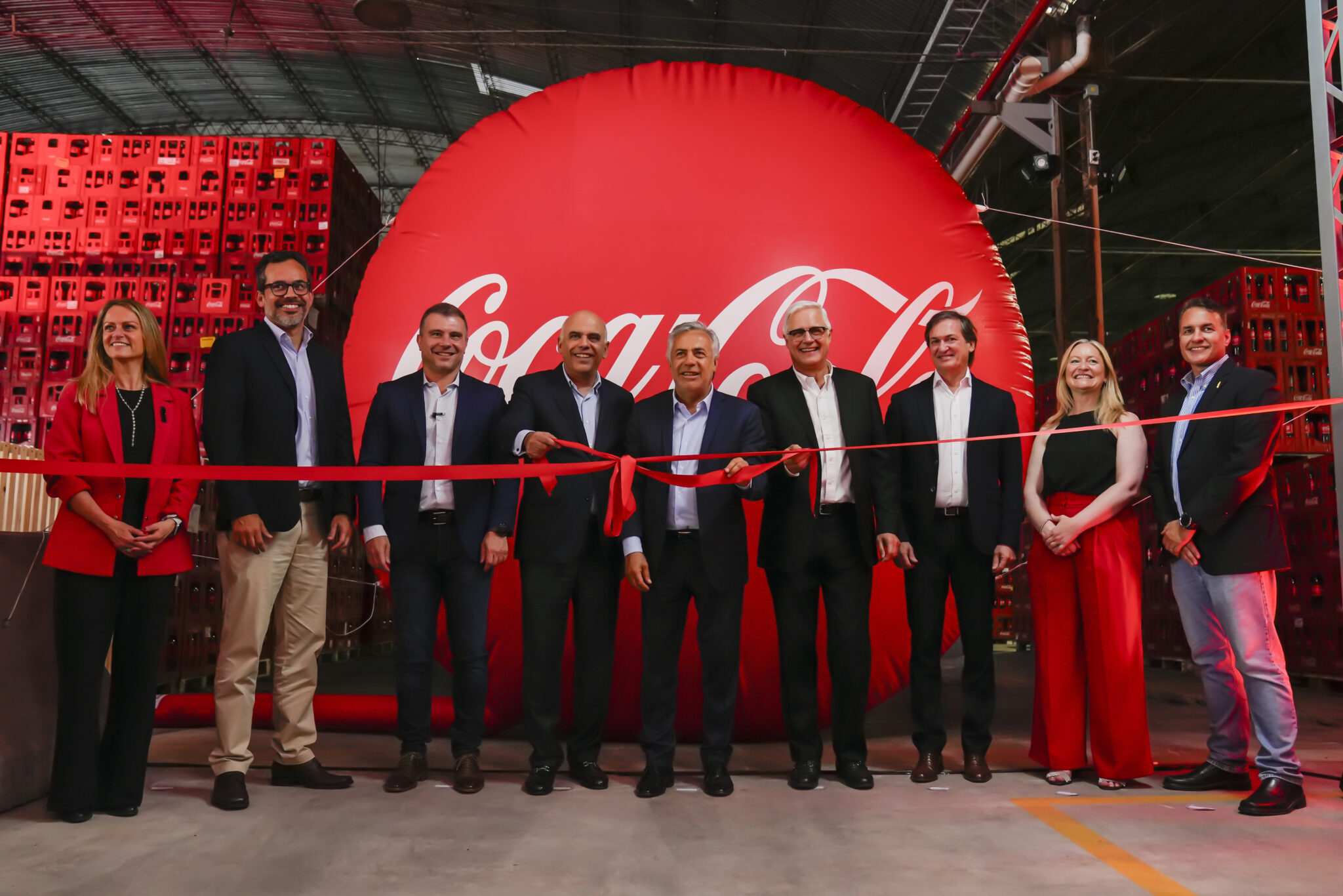 Coca-Cola Andina Argentina invierte U$40 millones en Mendoza - Tercer ...